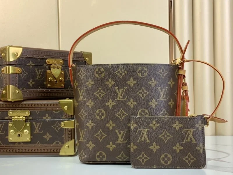 High accuracy Louis Vuitton Bucket Bags