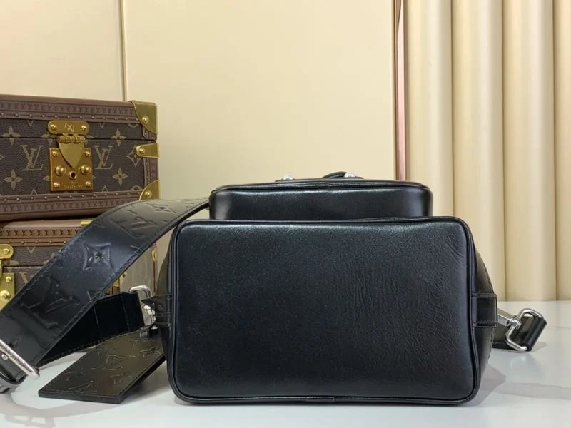Exact replica Louis Vuitton Bucket Bags
