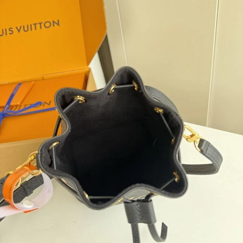 Bargain Louis Vuitton Bucket Bags