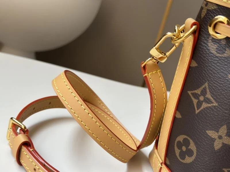 Discounted Louis Vuitton Bucket Bags