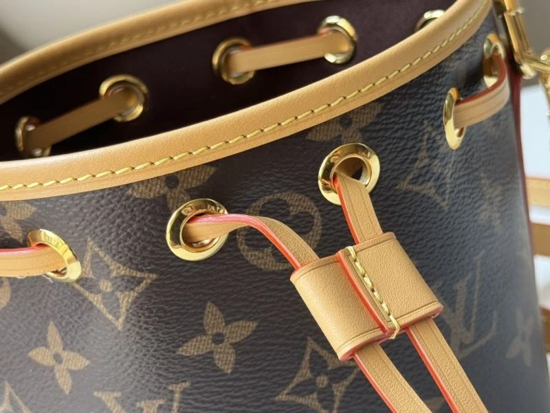 Discounted Louis Vuitton Bucket Bags