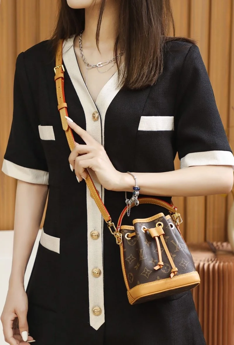 Discounted Louis Vuitton Bucket Bags