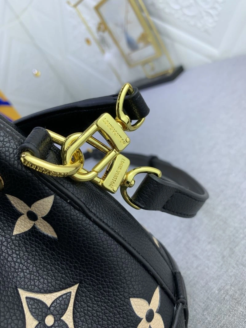 Accurate model Louis Vuitton Bucket Bags