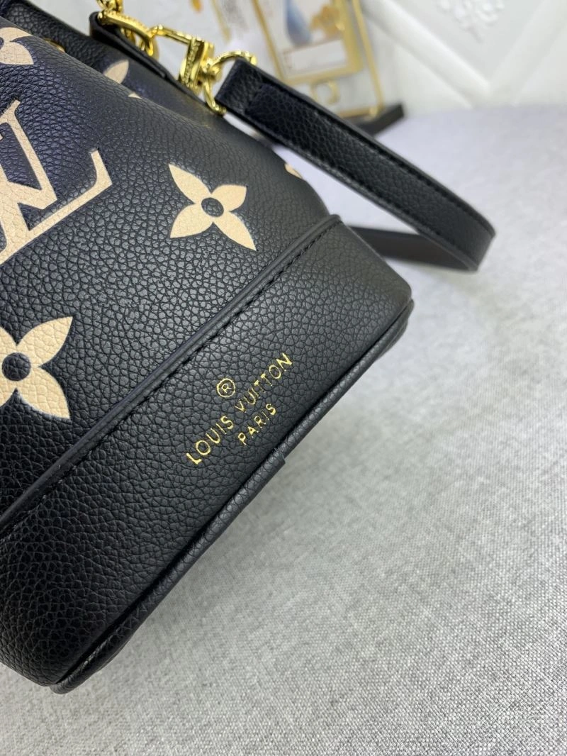 Accurate model Louis Vuitton Bucket Bags