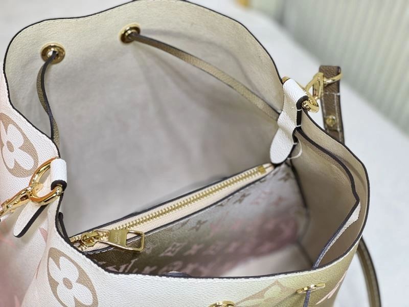 Original Louis Vuitton Bucket Bags