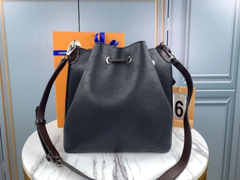 Discounted Louis Vuitton Bucket Bags