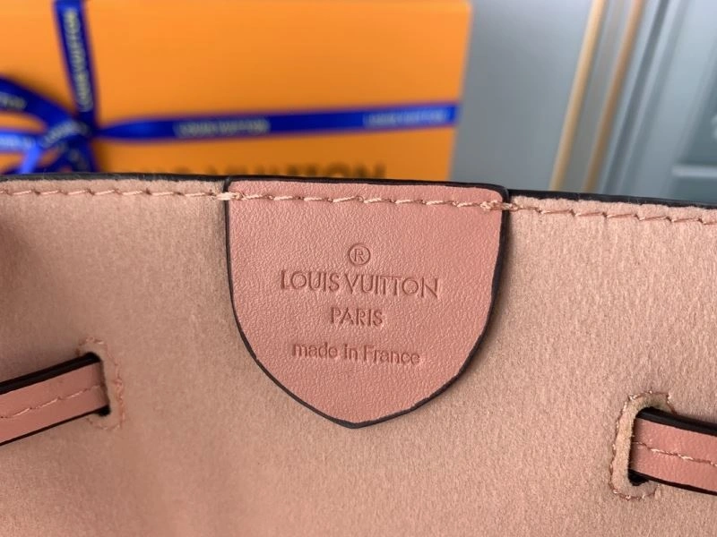 Low-cost Louis Vuitton Bucket Bags