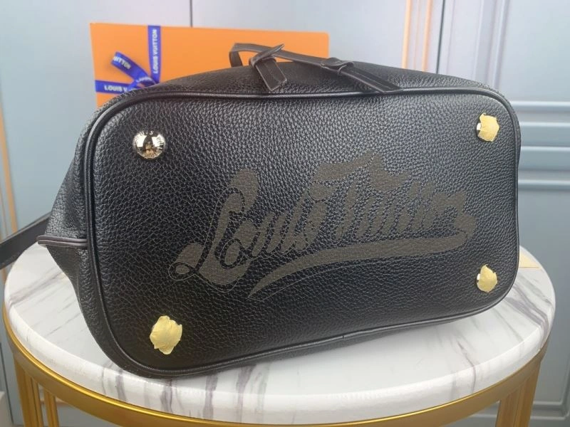 Low-cost Louis Vuitton Bucket Bags
