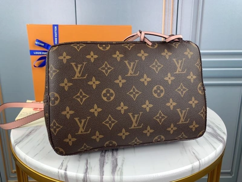 Top match Louis Vuitton Bucket Bags