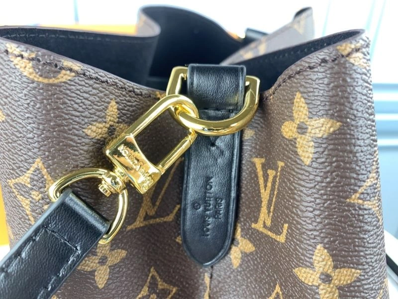 High accuracy Louis Vuitton Bucket Bags