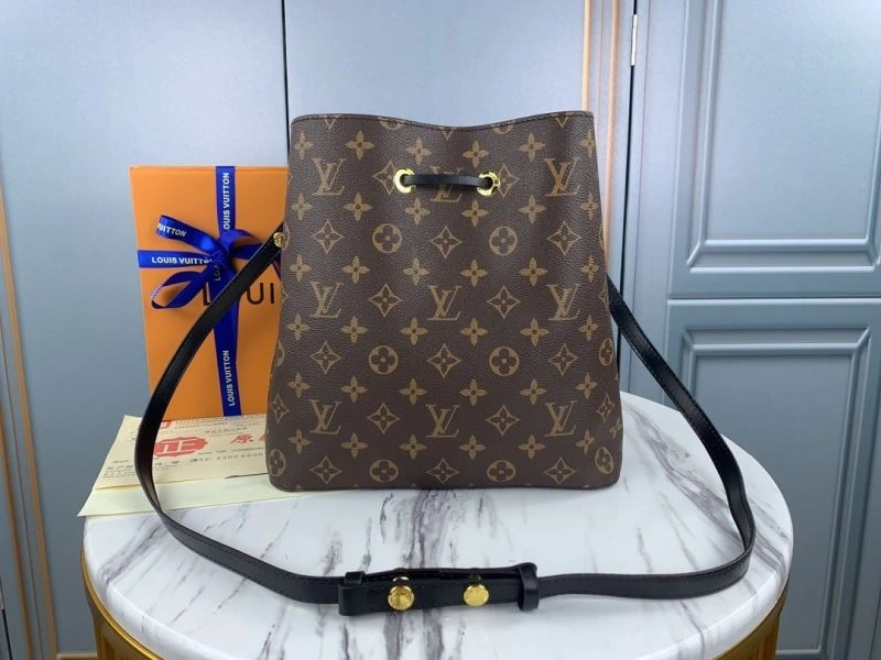 High accuracy Louis Vuitton Bucket Bags