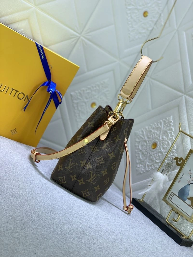 Cut-rate Louis Vuitton Bucket Bags
