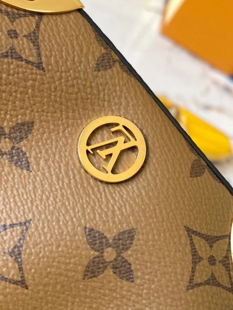 Low-cost Louis Vuitton Bucket Bags