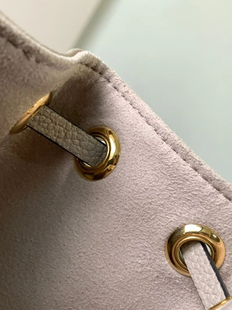Economical Louis Vuitton Bucket Bags