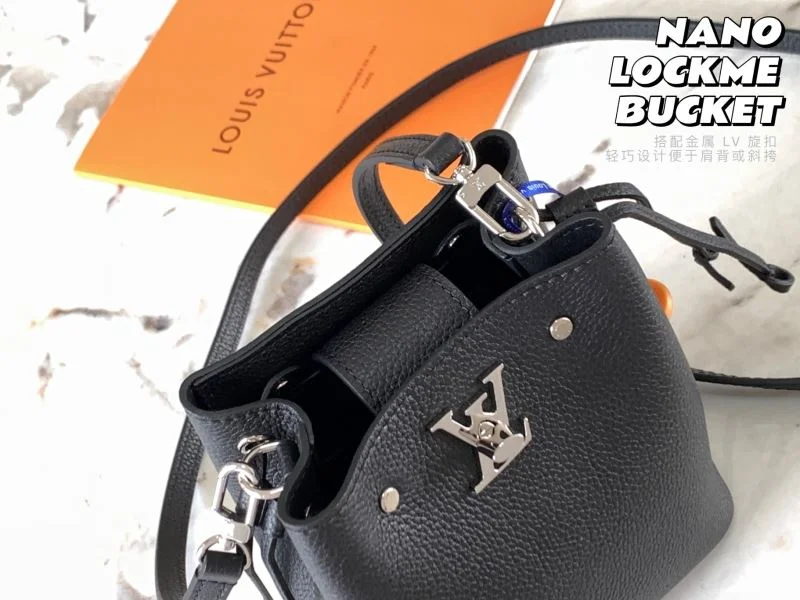 Accurate model Louis Vuitton Bucket Bags