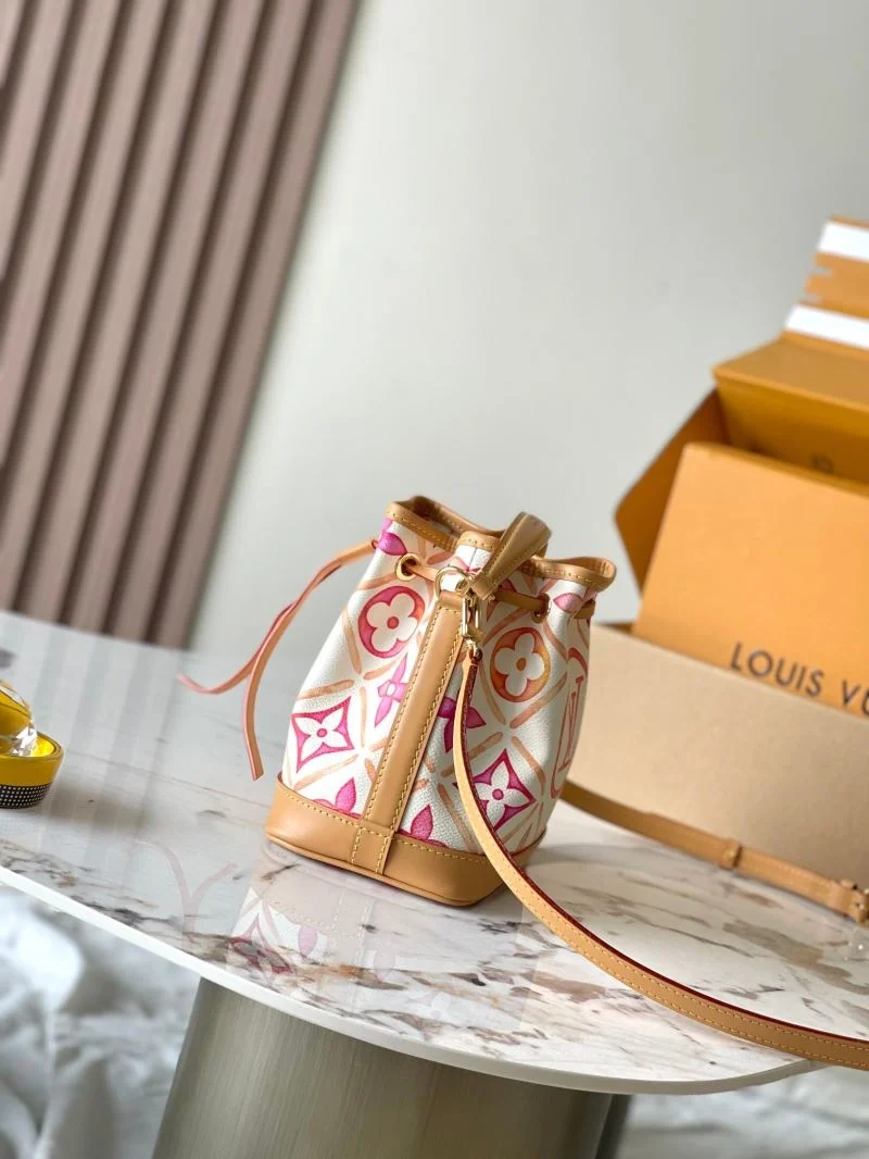 Perfect replica Louis Vuitton Bucket Bags