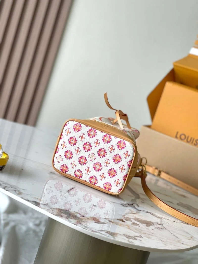 Perfect replica Louis Vuitton Bucket Bags