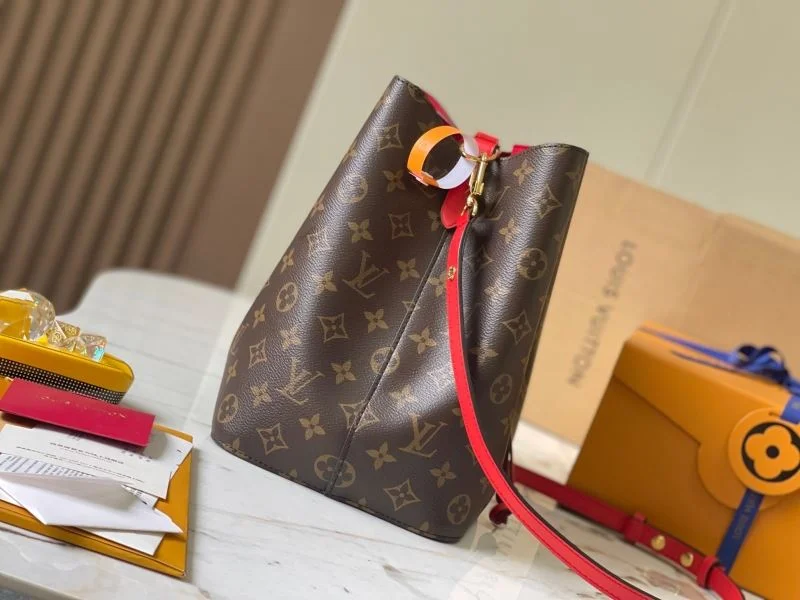 Inexpensive Louis Vuitton Bucket Bags