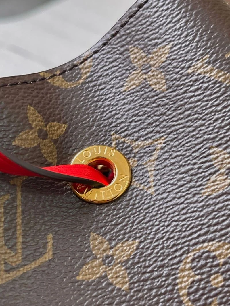 Inexpensive Louis Vuitton Bucket Bags