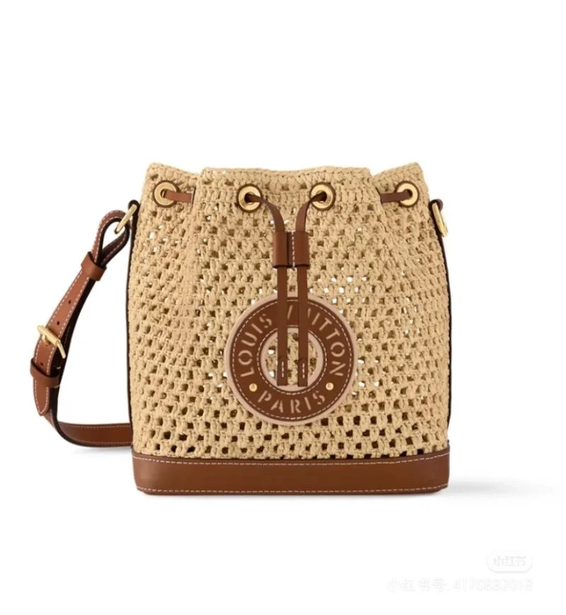Brand-authenticated Louis Vuitton Bucket Bags