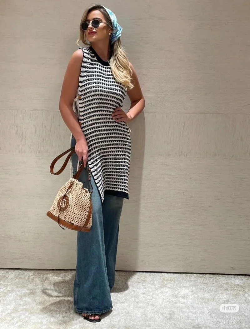 Brand-authenticated Louis Vuitton Bucket Bags