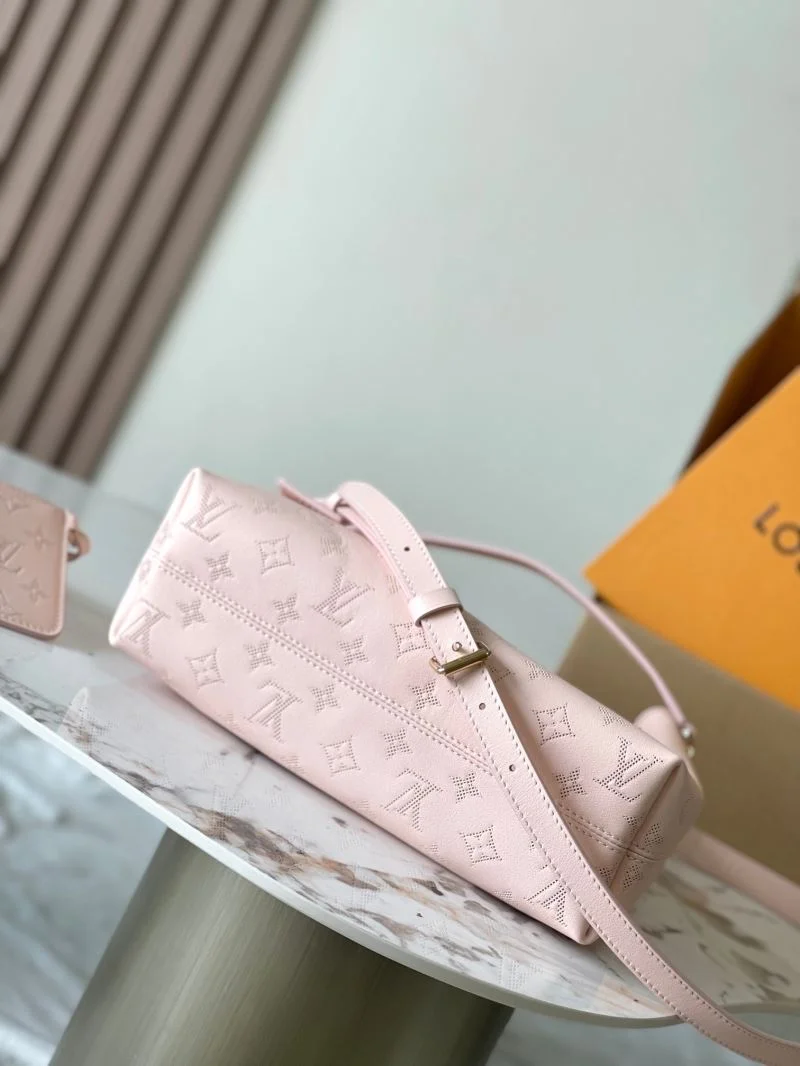 Cut-rate Louis Vuitton Bucket Bags