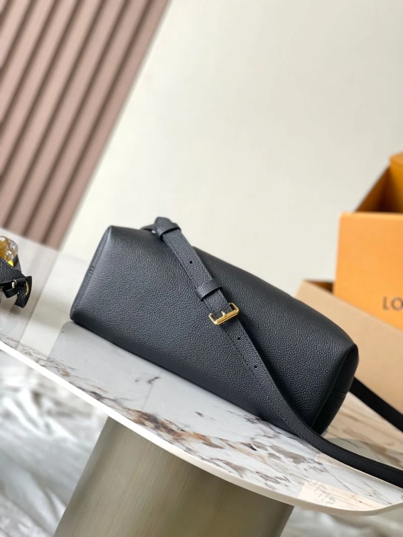 Economical Louis Vuitton Bucket Bags