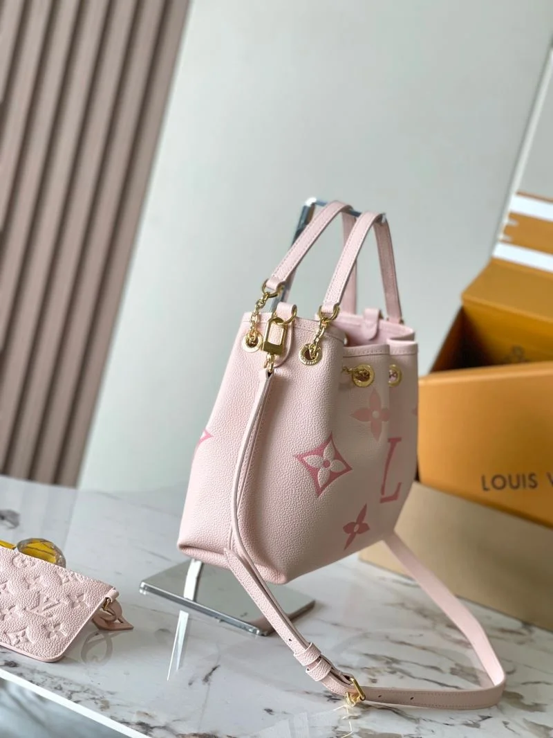 Top match Louis Vuitton Bucket Bags
