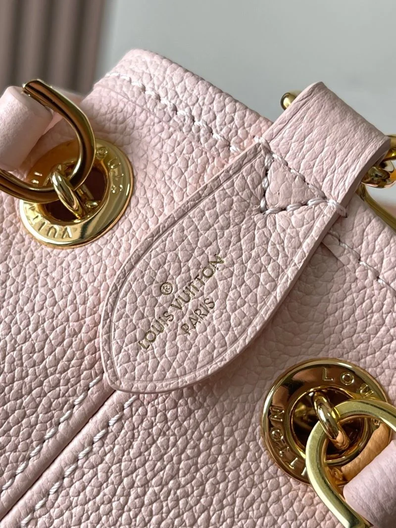 Top match Louis Vuitton Bucket Bags