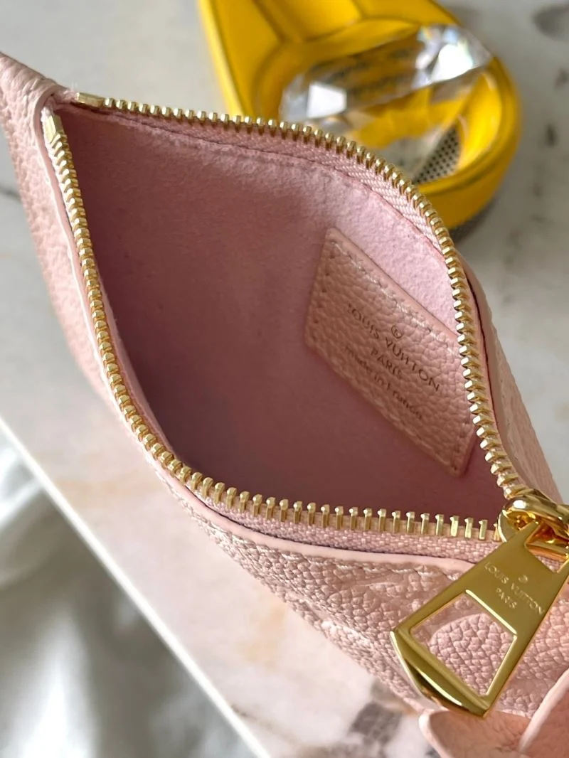 Top match Louis Vuitton Bucket Bags