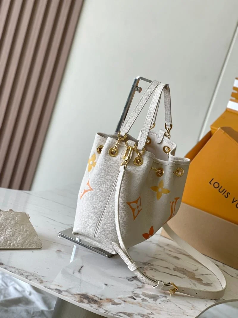 Reasonably priced Louis Vuitton Bucket Bags