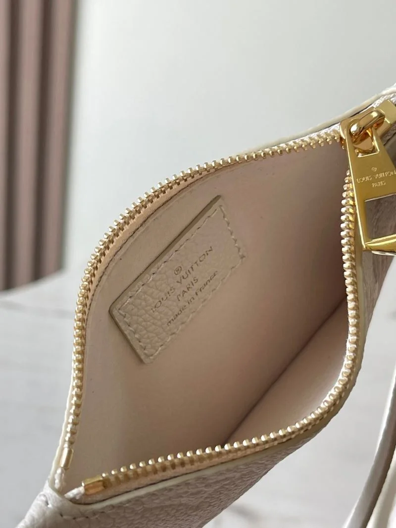 Reasonably priced Louis Vuitton Bucket Bags