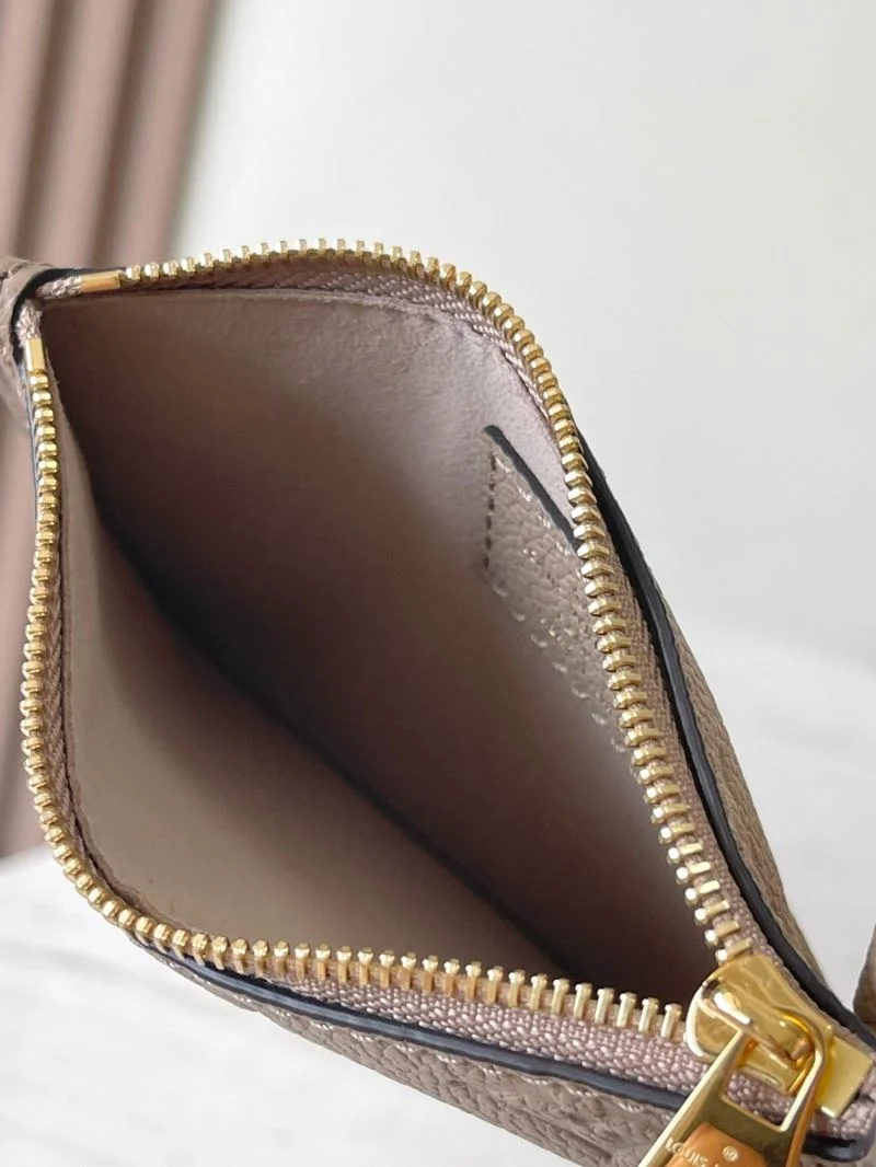 Inexpensive Louis Vuitton Bucket Bags