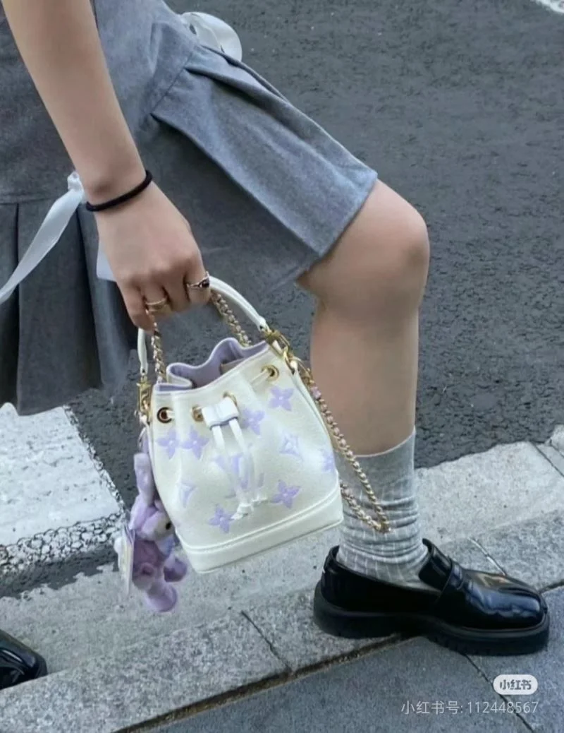 Real Louis Vuitton Bucket Bags