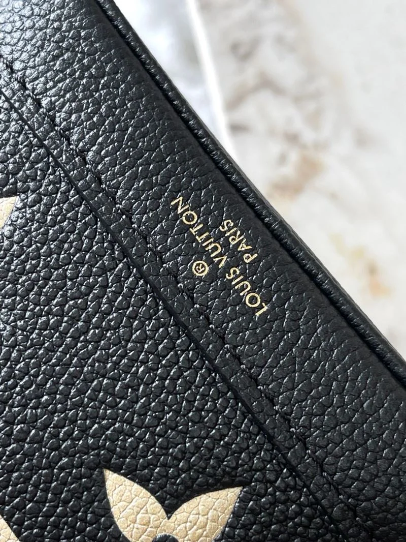 Top match Louis Vuitton Bucket Bags
