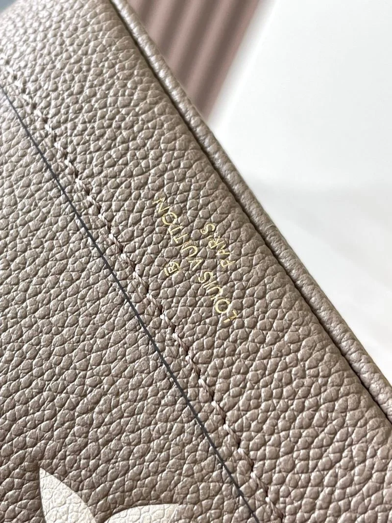 Cut-rate Louis Vuitton Bucket Bags
