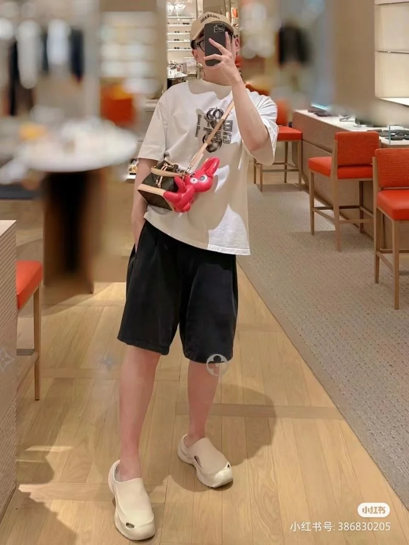 Official Louis Vuitton Bucket Bags