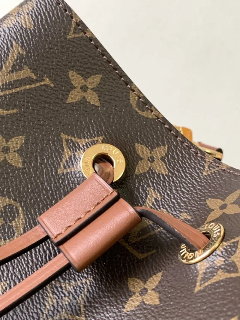 Accurate model Louis Vuitton Bucket Bags
