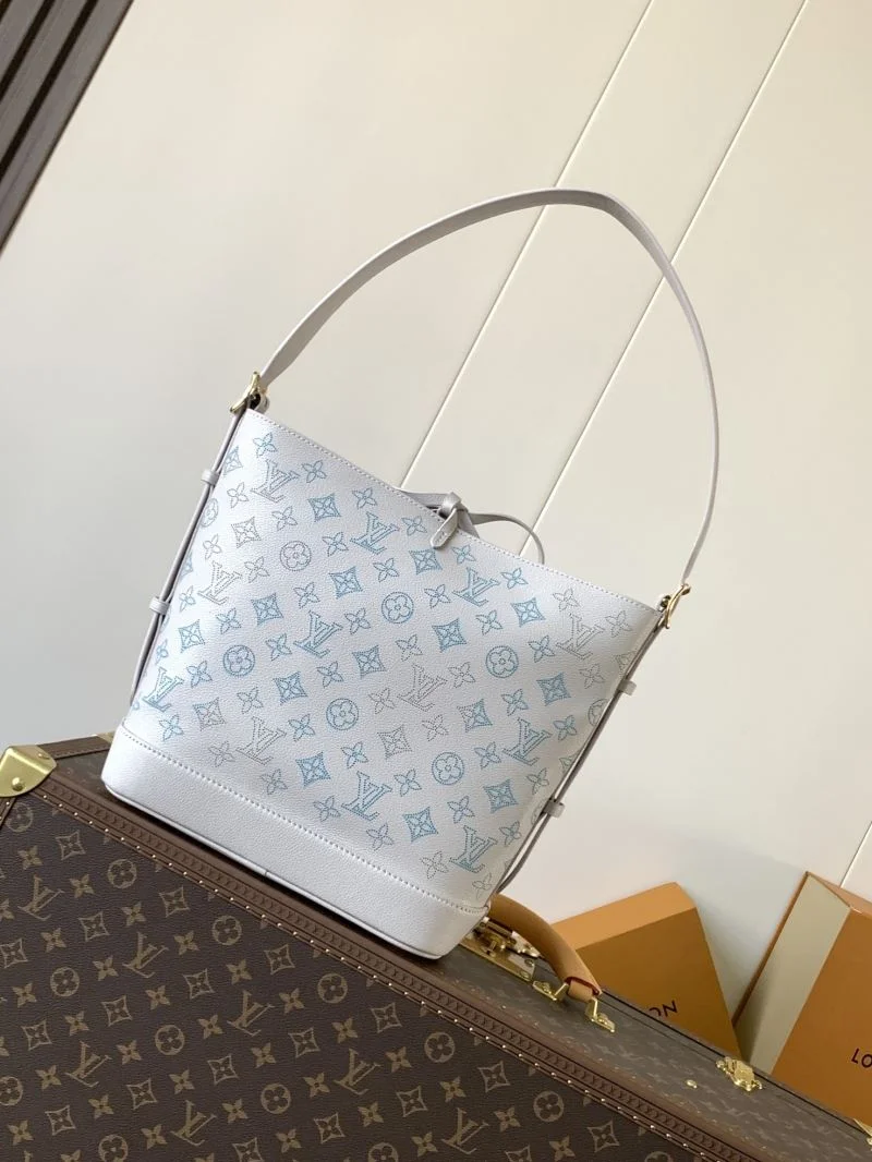 Top match Louis Vuitton Bucket Bags