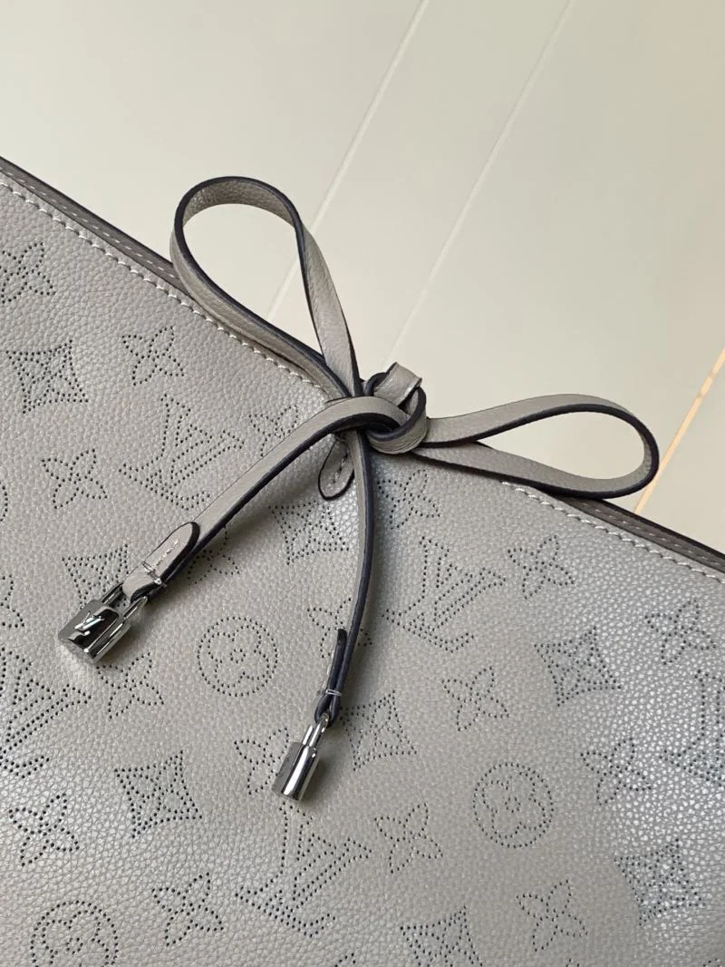 Inexpensive Louis Vuitton Bucket Bags