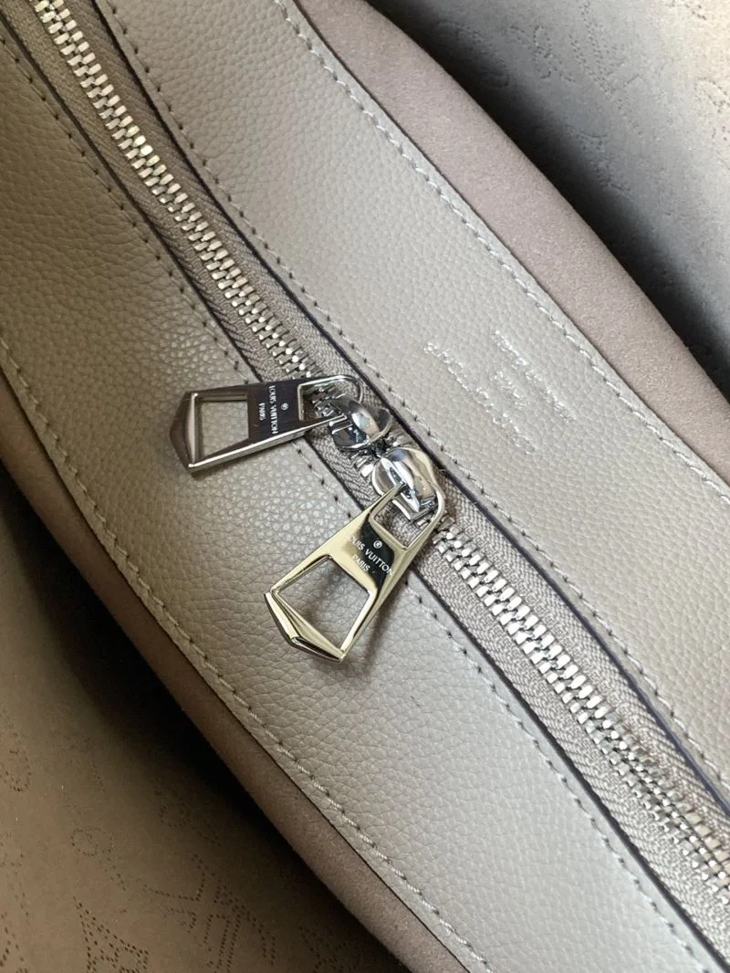 Inexpensive Louis Vuitton Bucket Bags