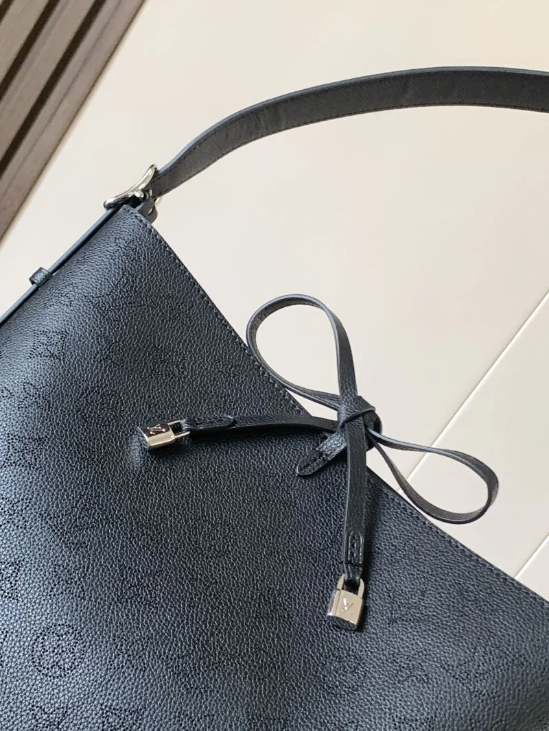 Accurate model Louis Vuitton Bucket Bags
