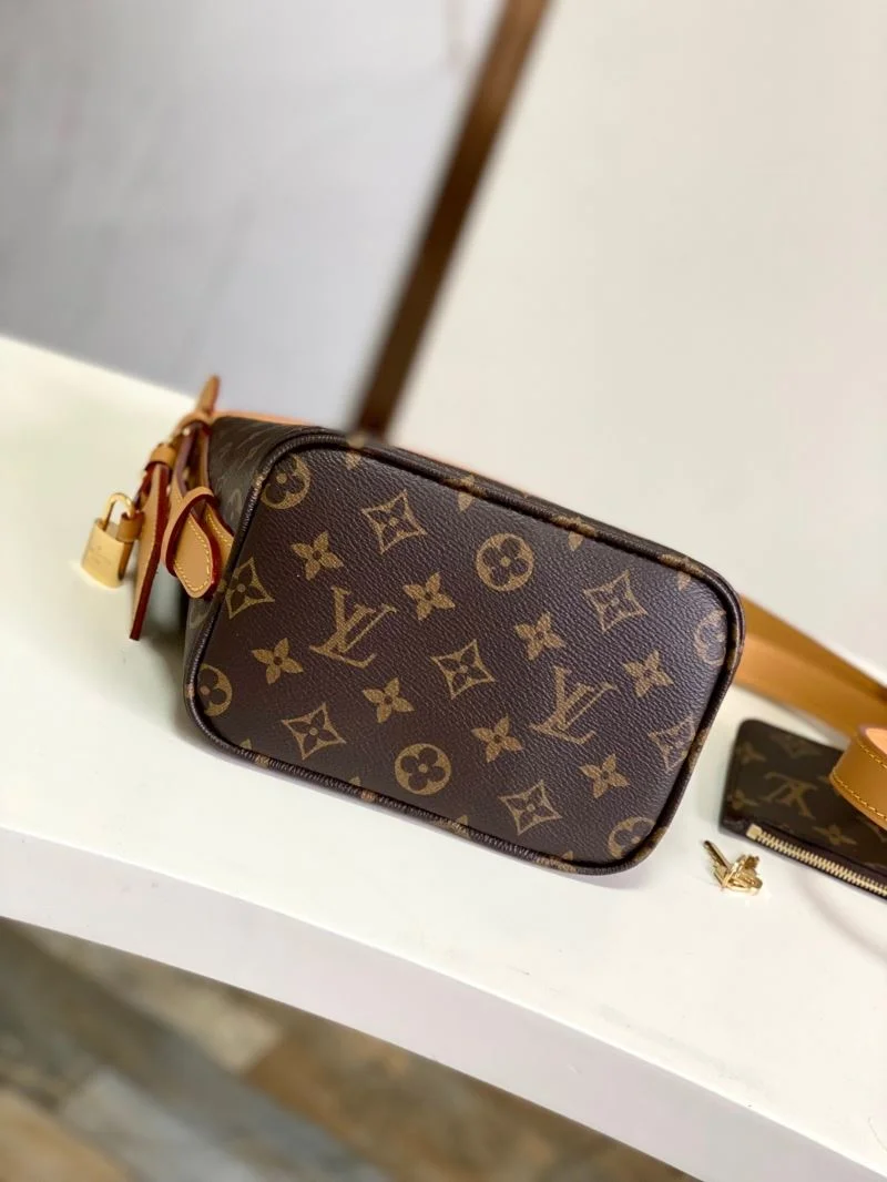 Perfect replica Louis Vuitton Bucket Bags