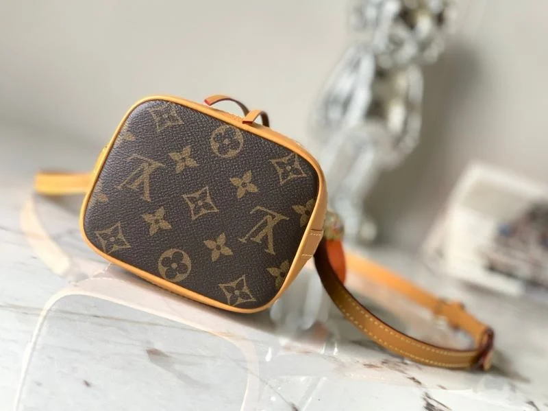High fidelity Louis Vuitton Bucket Bags