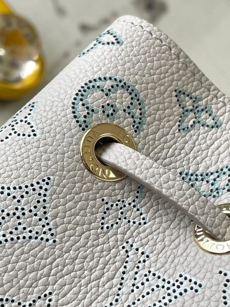Reasonably priced Louis Vuitton Bucket Bags