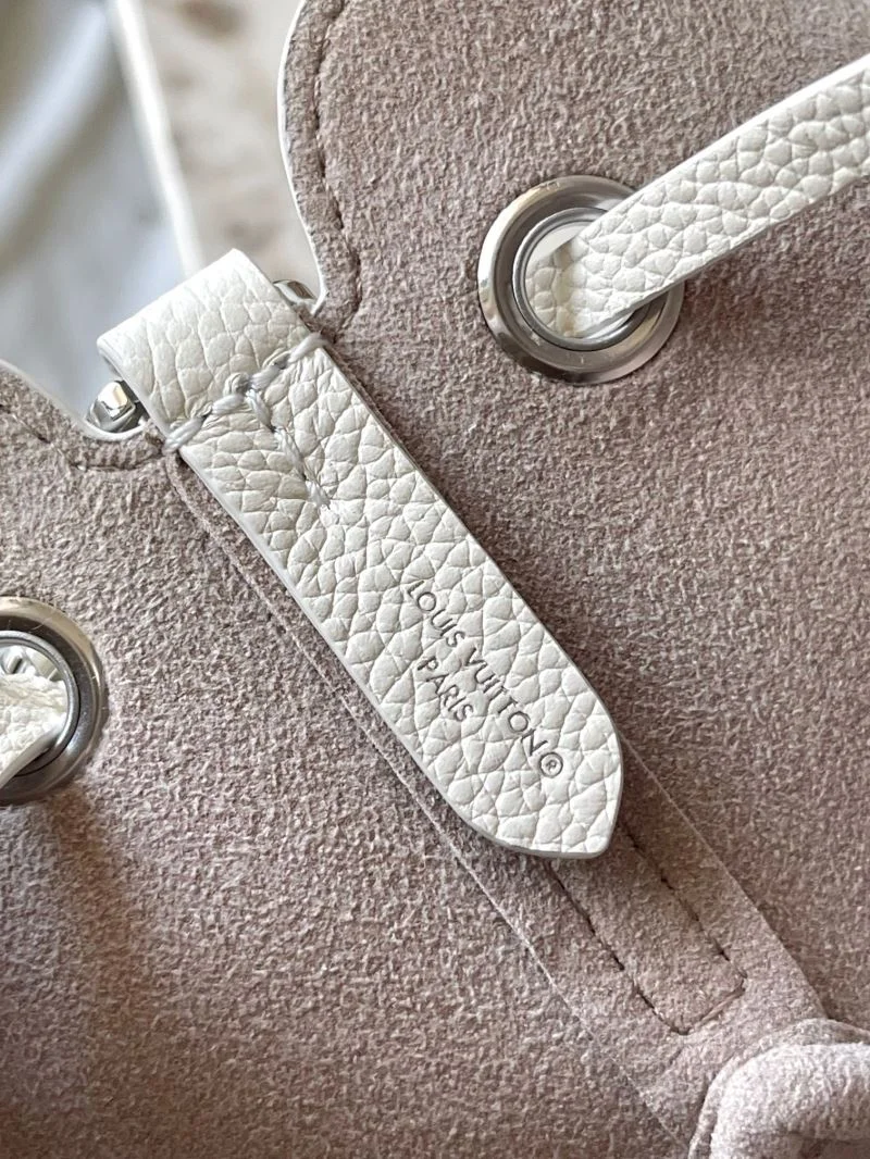Exact replica Louis Vuitton Bucket Bags