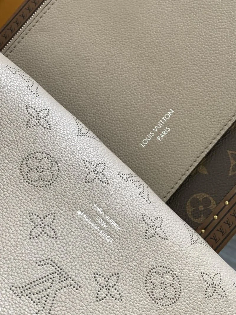 Indistinguishable Louis Vuitton Bucket Bags