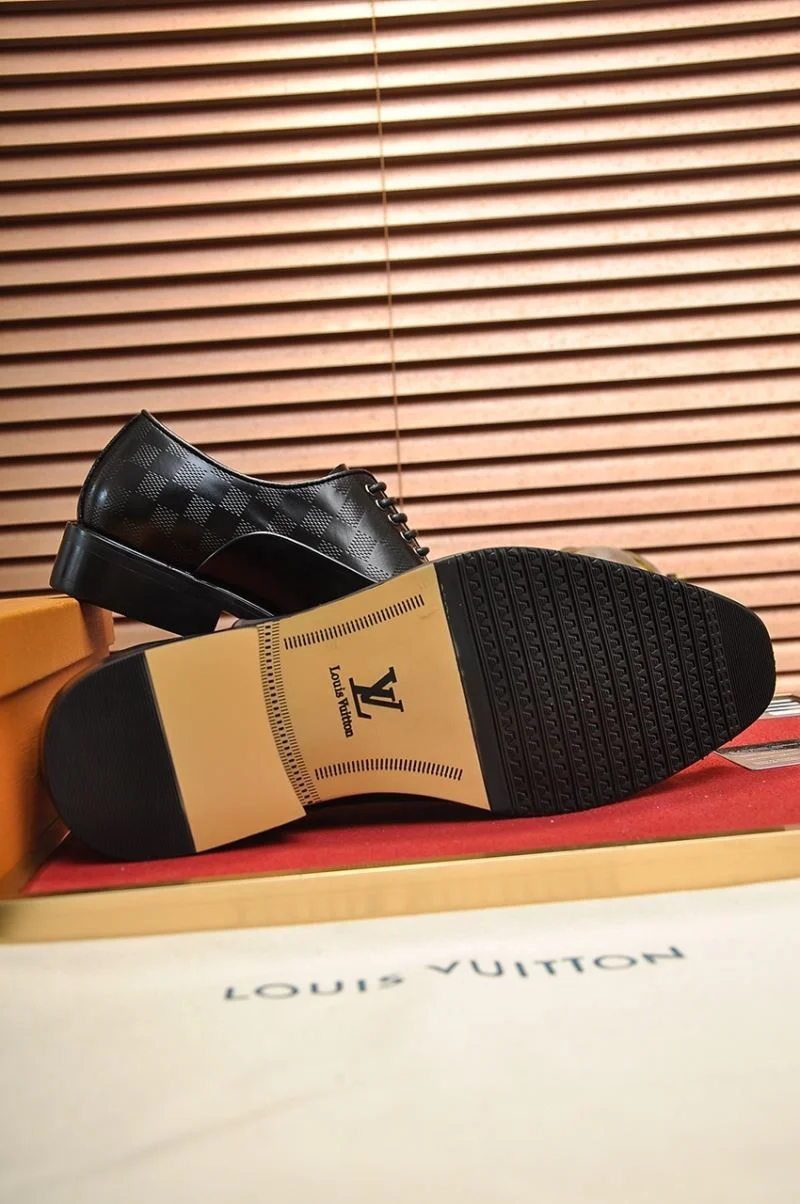 Mirror quality Louis Vuitton Business Shoes