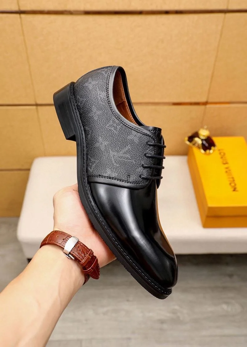 Accurate model Louis Vuitton Business Shoes