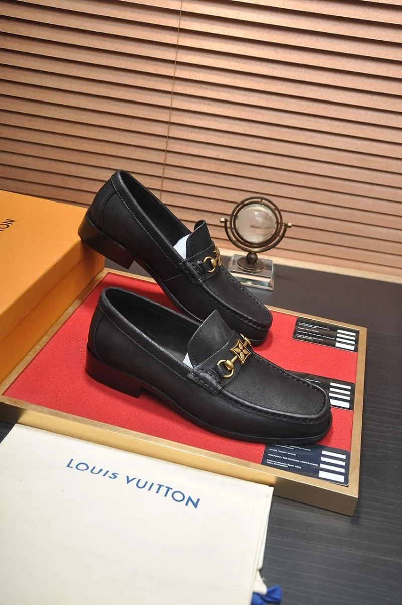 Exact replica Louis Vuitton Business Shoes